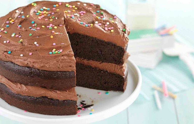 The Best Tasting Cake Ever | Apoiozedirceu.com